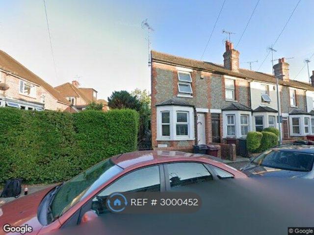 Brighton Road, Reading RG6, 3 bed end terrace house to rent, £1,850 pcm | PrimeLocation