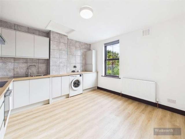 Brighton Road, Surbiton, KT6