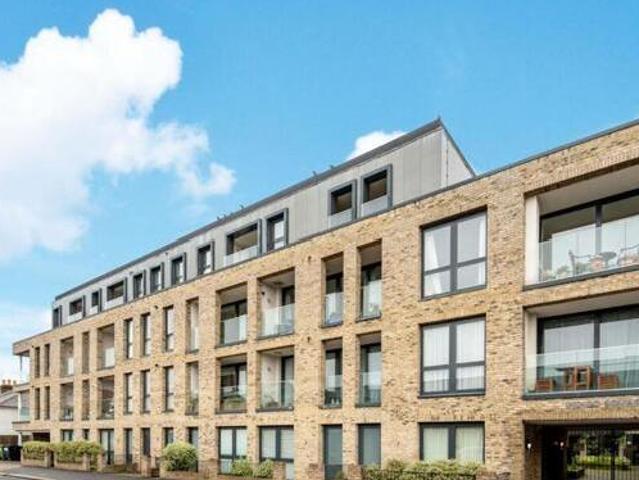 Brighton Road, Surbiton, 1 Bedroom Flat