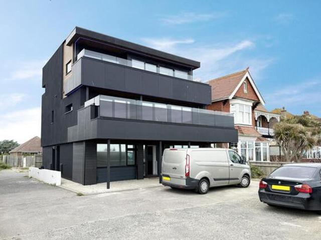Brighton Road, Worthing, 2 Bedroom Apartment