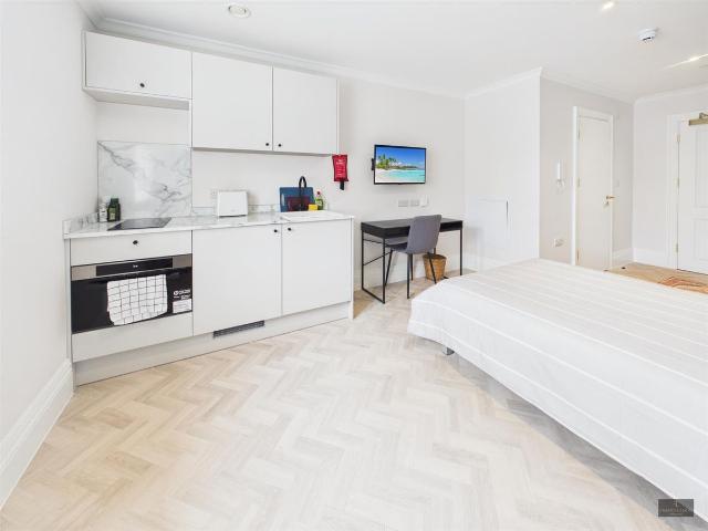Brights House, Bournemouth BH1, 1 bed flat to rent, £699 pcm | PrimeLocation