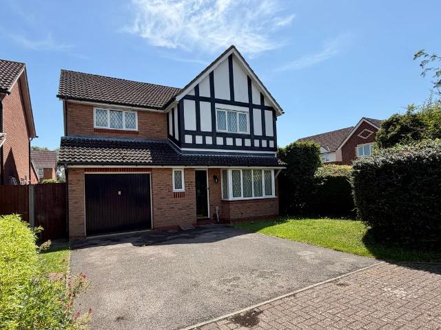 Brigland Close, Huntingdon PE29, 4 bed detached house to rent, £1,850 pcm | PrimeLocation