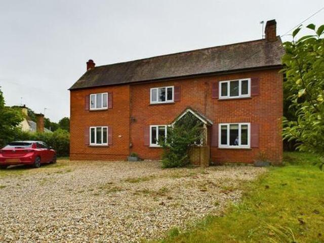 Brimpton Road, Baughurst, 4 Bedroom Detached