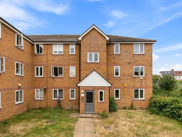 Brindley Close, Wembley HA0, 2 bed flat to rent, £1,750 pcm | PrimeLocation