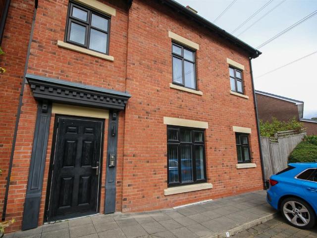 Brindley House, Waters Way, Worsley M28, 2 bed flat to rent, £1,500 pcm | PrimeLocation