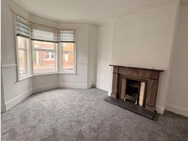 Brinkburn Avenue, Gateshead NE8, 2 bed flat to rent, £720 pcm | PrimeLocation