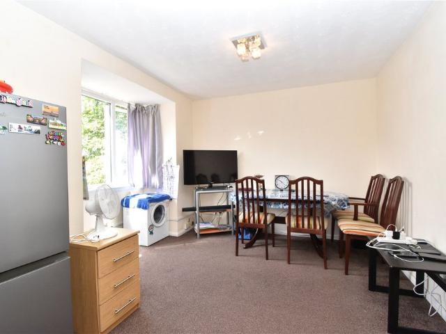 Brinkley Place, Colchester, Essex, CO4 5UX
