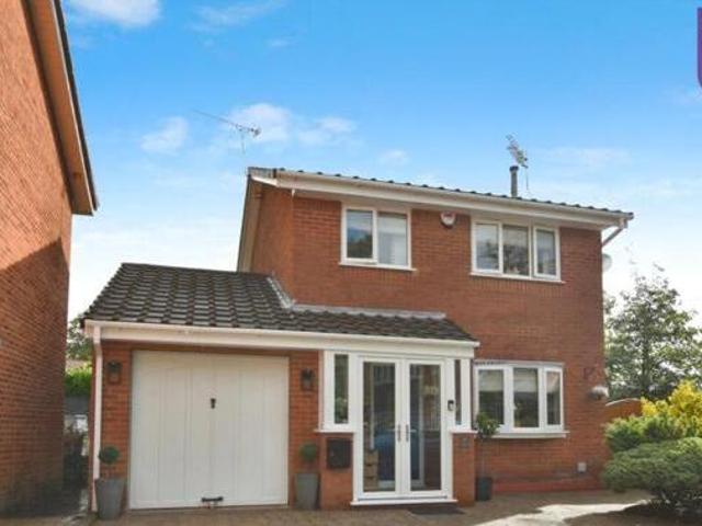 Brinksworth Close, Breightmet, 3 Bedroom Detached
