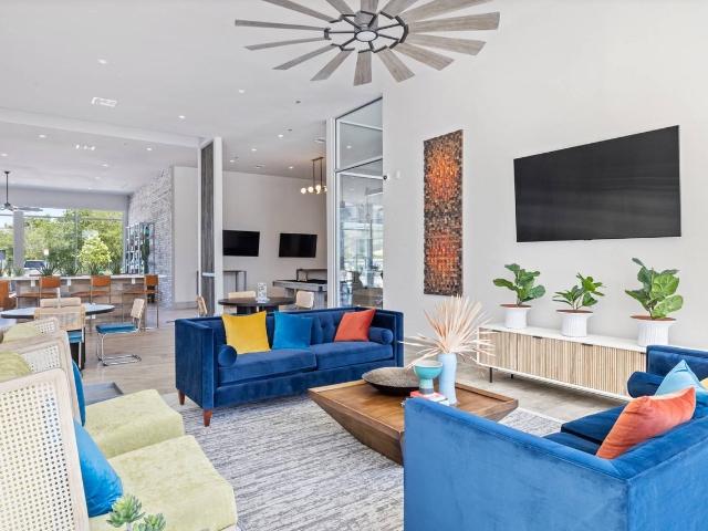 Brio at Lookout Studio Apartment for Rent at 7311 N Loop 1604 E, San Antonio, TX 78233