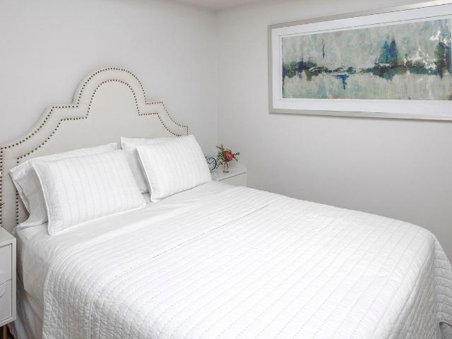 Brio Flats 2 Bedroom Apartment for Rent at 2405 N Vancouver Ave, Portland, OR 97227 Eliot