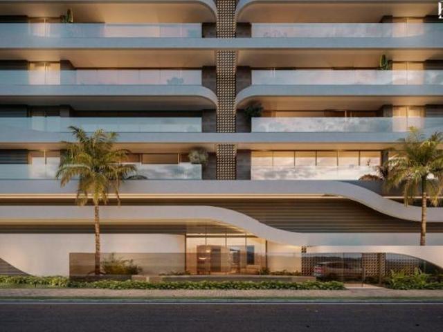 BRIS: Apartamento vista mar na Praia do Vila Real com 4 suítes em Guaratuba