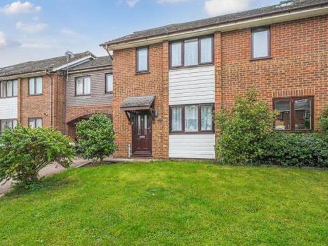 Brissenden Close, Upnor, 2 Bedroom Terraced