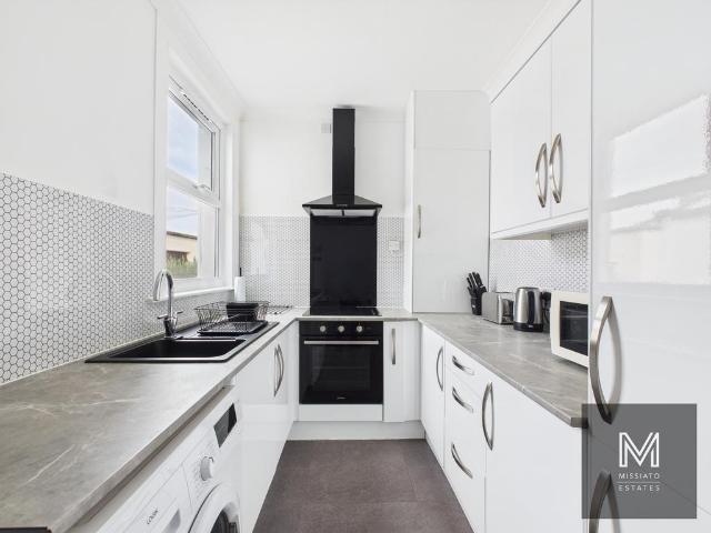 Bristol, Bristol BS7 2 bed flat to rent £1,650 pcm £381 pw