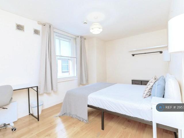Bristol City Centre, Bristol, BS1 1 bed flat to rent £1,600 pcm £369 pw