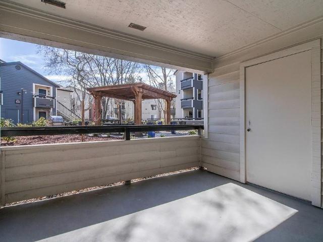 Bristol Commons 2 Bedroom Apartment for Rent at 732 E Evelyn Ave, Sunnyvale, CA 94086