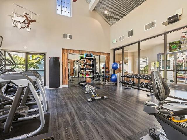 Bristol Commons 2 Bedroom Apartment for Rent at 732 E Evelyn Ave, Sunnyvale, CA 94086