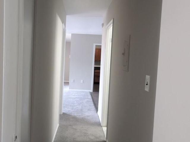 Bristol House Apartments 2 Bedroom Apartment for Rent at 4001 Clarks Ln, Baltimore, MD 21215 Glen