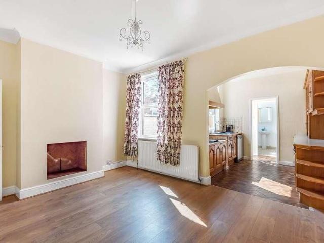 Bristol Road, Coventry, CV5