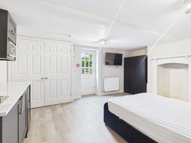 Bristol Road, Gloucester GL1, 1 bed property to rent, £875 pcm | PrimeLocation