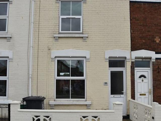 Bristol Road, Gloucester GL1, 2 bed terraced house to rent, £925 pcm | PrimeLocation