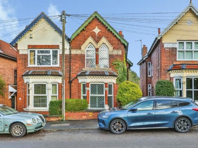Bristol Road, Ilkeston DE7, 3 bed semi detached house to rent, £1,250 pcm | PrimeLocation