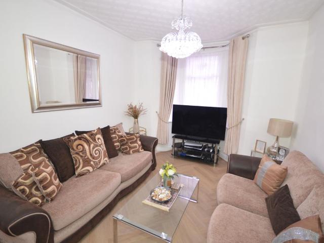 Bristol Road, London E7, 4 bed terraced house to rent, £3,000 pcm | PrimeLocation