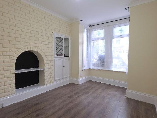 Bristol Road, London E7, 4 bed terraced house to rent, £3,100 pcm | PrimeLocation