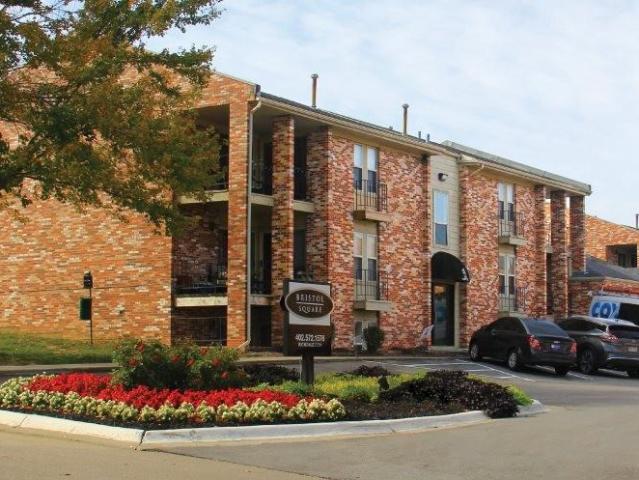 Bristol Square Apartments 2 Bedroom Apartment for Rent at 3110 1/2 N 97th St, Omaha, NE 68134 Maple Village
