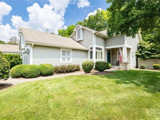 Bristol View Dr, Fairport, Home For Sale
