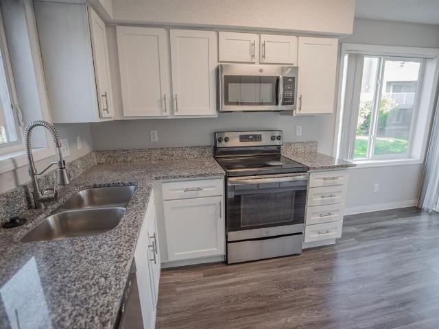 Bristol Village 2 Bedroom Home for Rent at 7301 Bristol Village Dr, Bloomington, MN 55438 West Bloomington