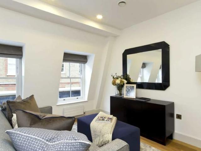 Bruton Place, Mayfair, W1J