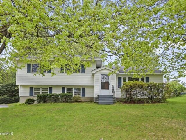 Bruce Dr, Dalton, Home For Sale