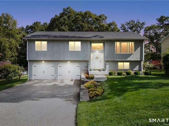 Bruce Dr, Shelton, Home For Sale