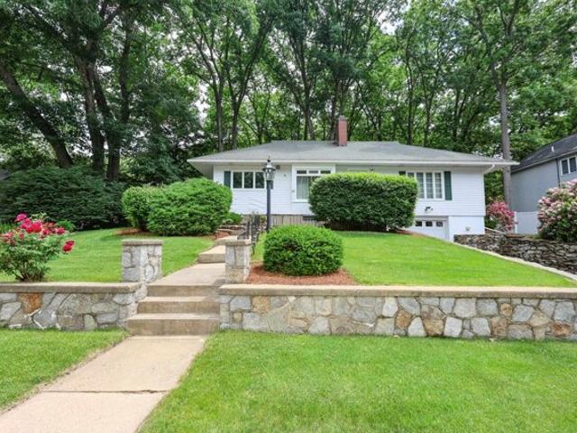 Bruce Rd, Manchester, Home For Sale
