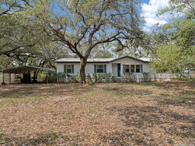 Bruce Rd, Poteet, Farm House For