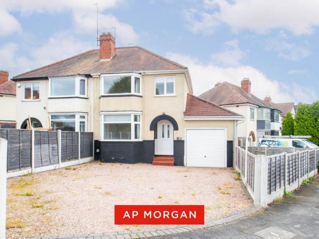 Bruce Road, Greenhill, Kidderminster. 3 bed semi detached house to rent £1,075 pcm £248 pw