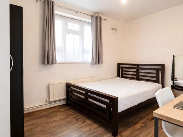 Bruce Road, London E3, 3 bed shared accommodation to rent, £795 pcm | PrimeLocation