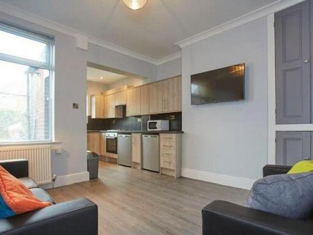 Bruce Road, Sheffield, 5 Bedroom Terraced