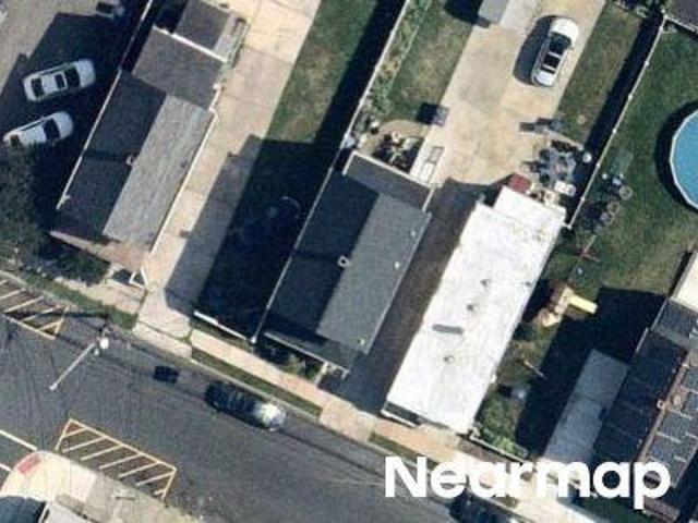 Bruck Ave