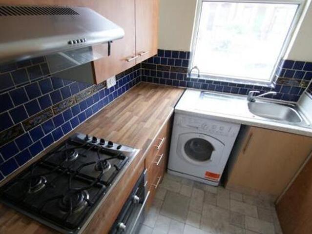 Brudenell Street, Hyde Park, 4 Bedroom Terraced