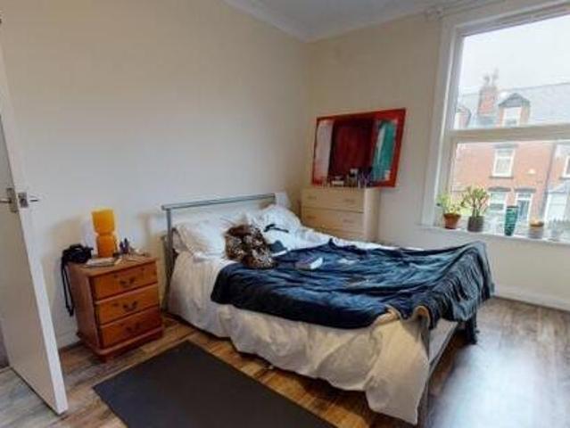 Brudenell Street, Hyde Park, 3 Bedroom Terraced
