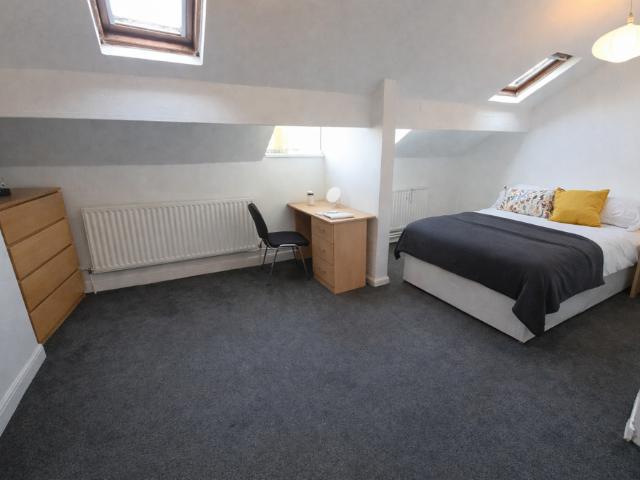 Brudenell Road, Leeds 3 bed house to rent £1,638 pcm £378 pw