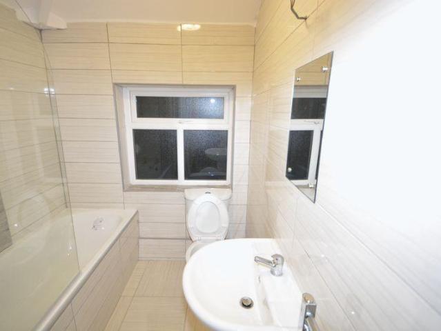 Brudenell Road, Leeds LS6 3 bed house to rent £1,625 pcm £375 pw