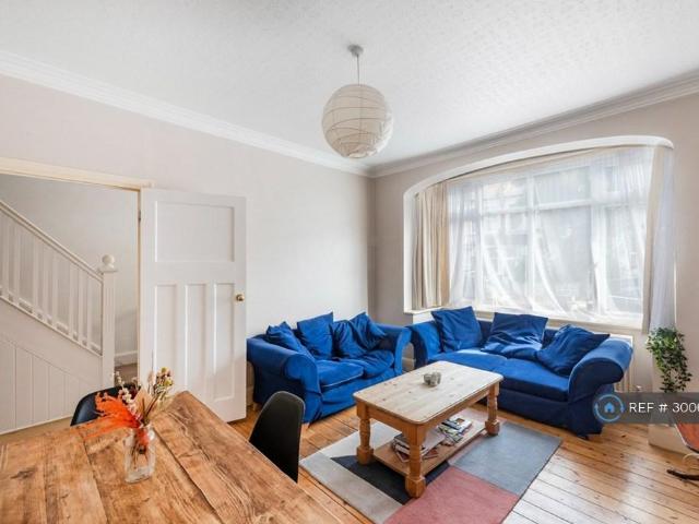 Brudenell Road, London, SW17 4 bed terraced house to rent £3,985 pcm £920 pw