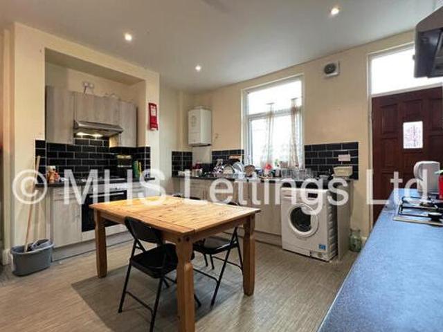 Brudenell View, Leeds, 6 Bedroom Terraced