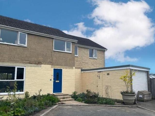 Brue Close, Bruton, 4 Bedroom Semi detached