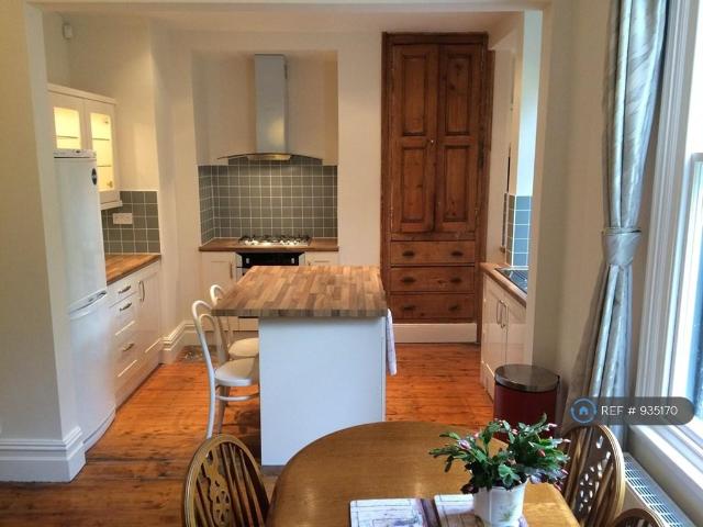 Brundretts Road, Manchester, M21 5 bed terraced house to rent £2,650 pcm £612 pw