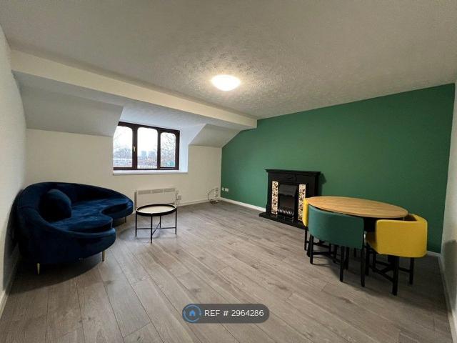 Brunel Close, Coventry CV1, 2 bed flat to rent, £975 pcm | PrimeLocation