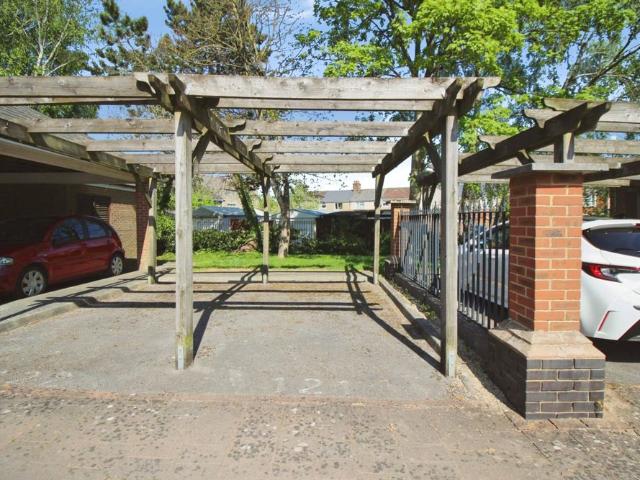 Brunel Crescent, Swindon, Swindon, SN2