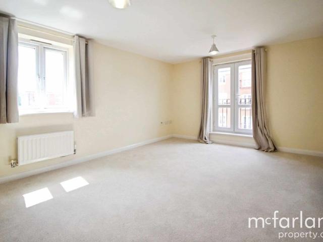 Brunel Crescent, Swindon, Swindon, SN2